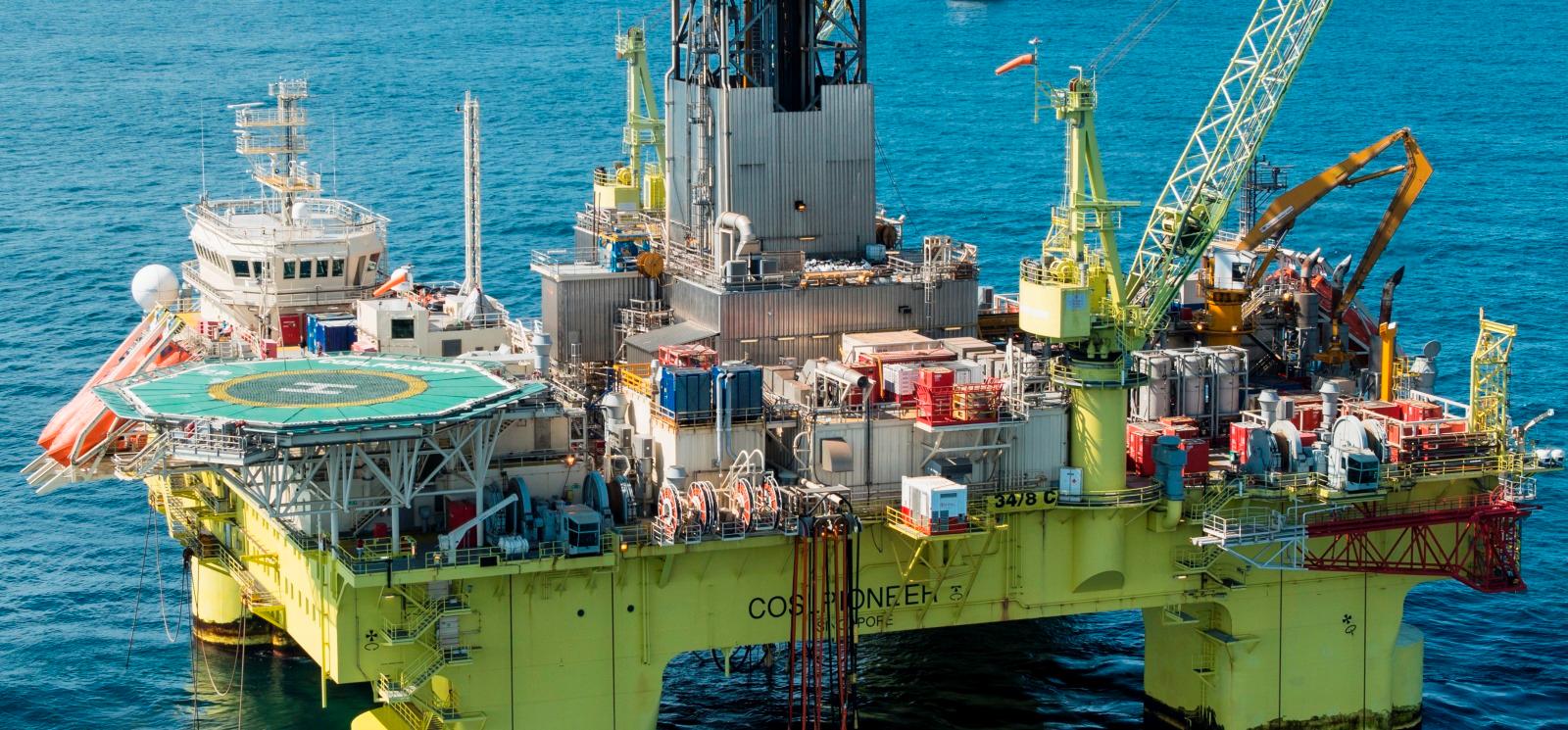 Pioneer - North Sea Semi - Location - Rig Advisor UK , Real Rig Reviews