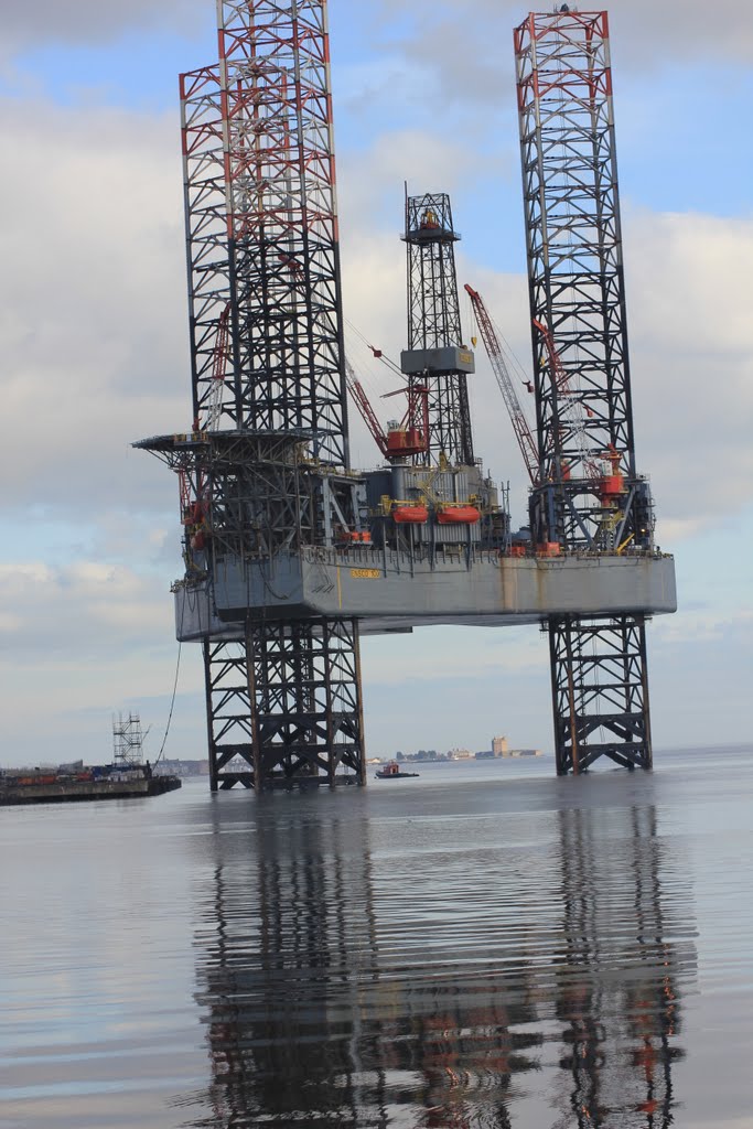 Ensco 101 - North Sea Semi - Location - Rig Advisor UK , Real Rig Reviews