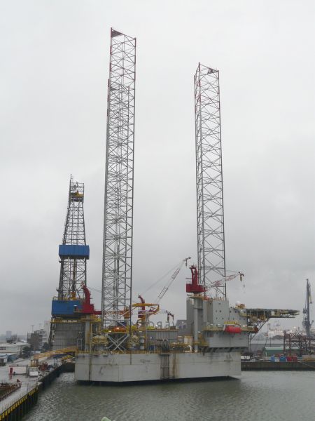 Noble Han Deul - North Sea Semi - Location - Rig Advisor UK , Real Rig ...